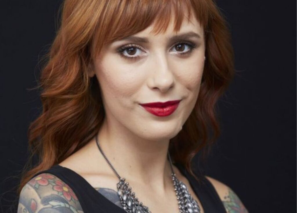 Quem é a Juliana Rakoza?